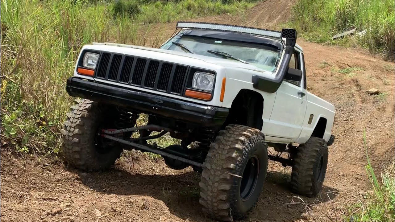 Le Compre una Jeep Comanche a mi Hijo de 12 Años/Primera Prueba suave ...