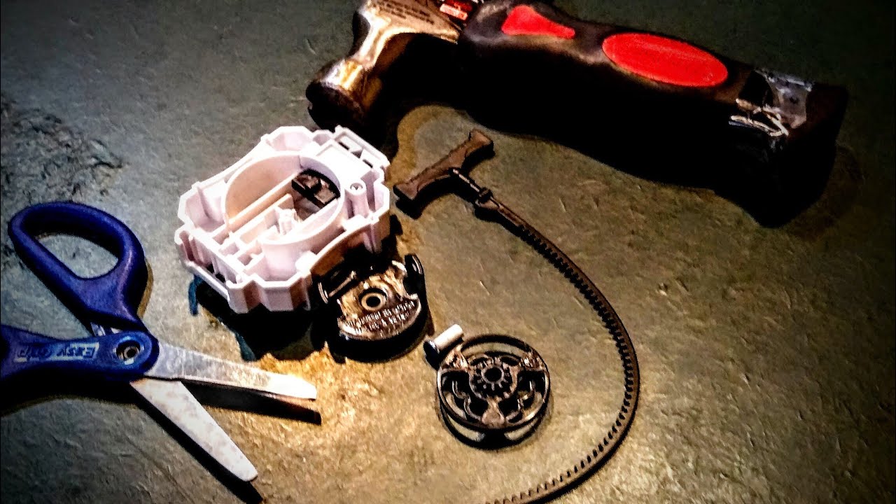 Lets see The Inside Of a Beyblade Launcher! - YouTube