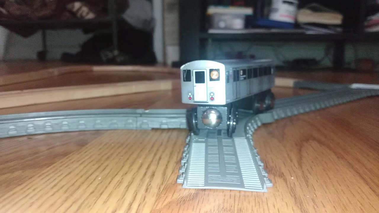 Munipals Z Train - YouTube