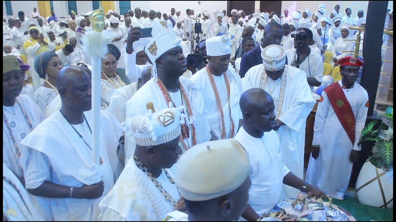 OONI OF IFE GIVE THANKS AT REVD ESTHER AJAYI CHURCH 16TH ANNIVERSARY ...