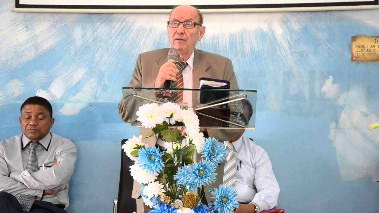 Predication Par Le Pasteur Jean Reneau, de France. - YouTube