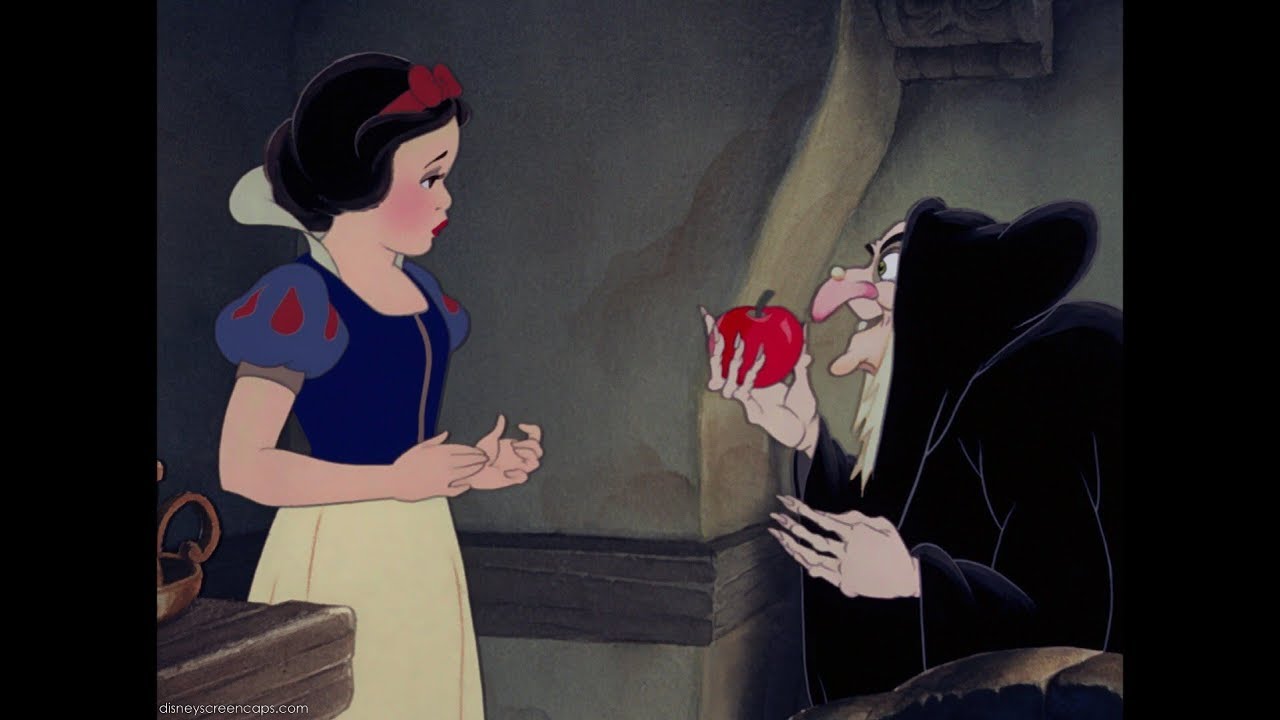 Blusmart Recipes | How to Make Snow White's Poison Apple Cake 🍎 - YouTube