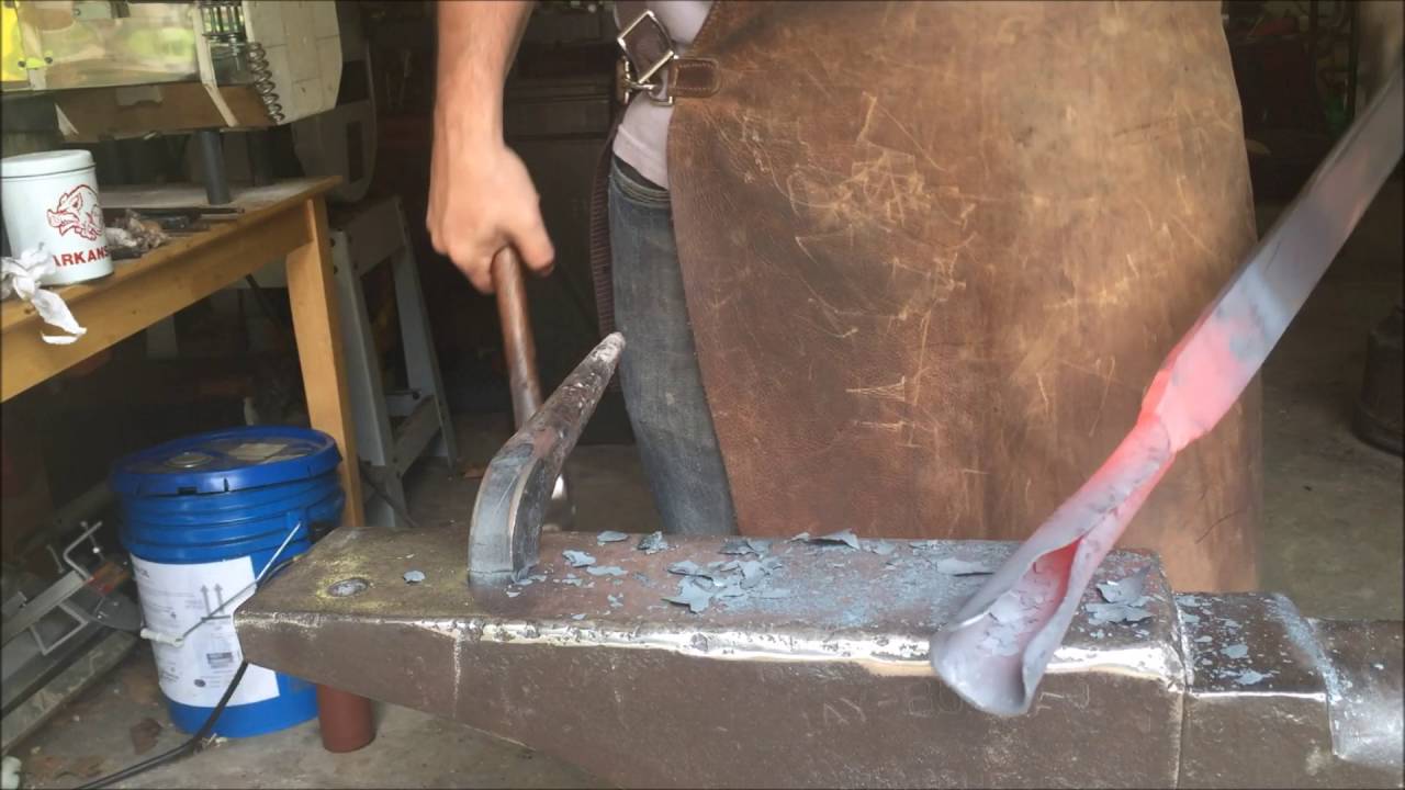 How to Forge a Spear pt 1: Forging the Socket - YouTube