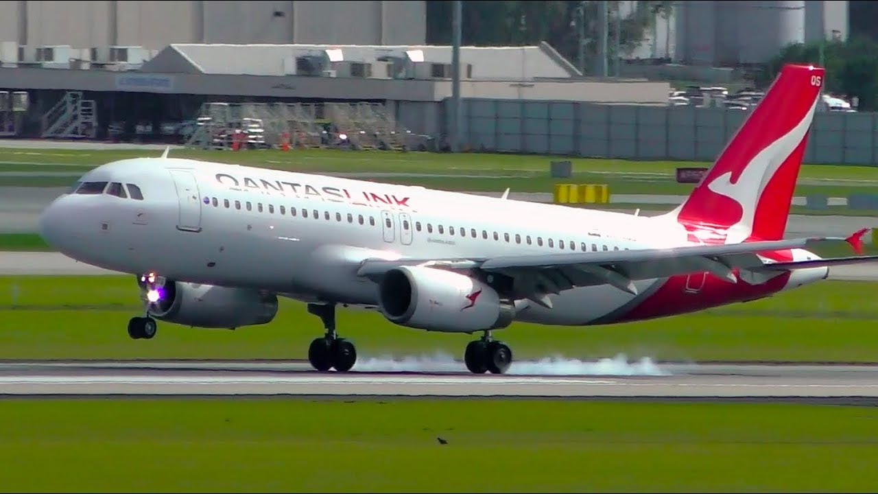 10 SMOOTH Early Morning Landings | Perth Airport Plane Spotting - YouTube