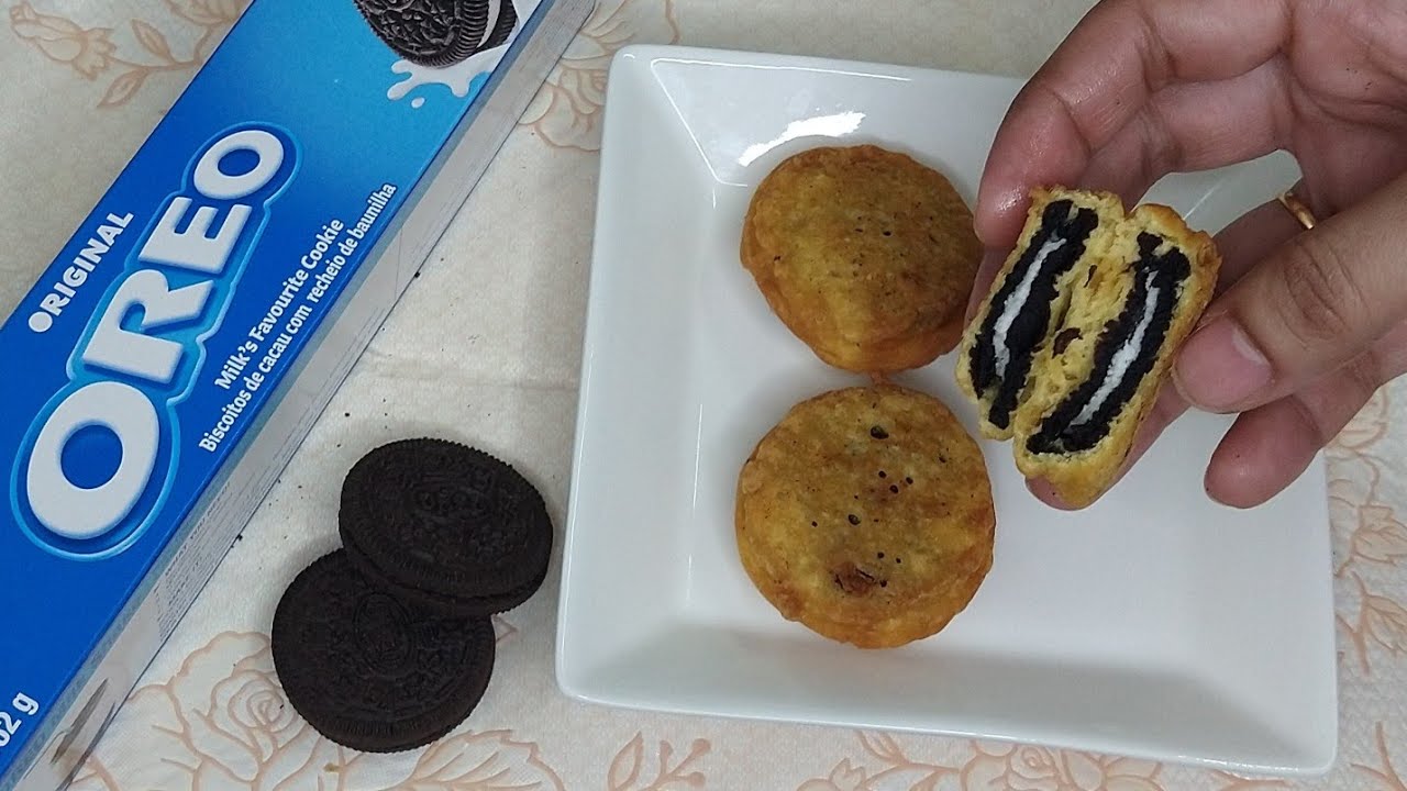 Oreo Pakoda | ये क्या देख लिया🥵 | Ahmedabad's Famous OREO KE PAKODE😱 ...