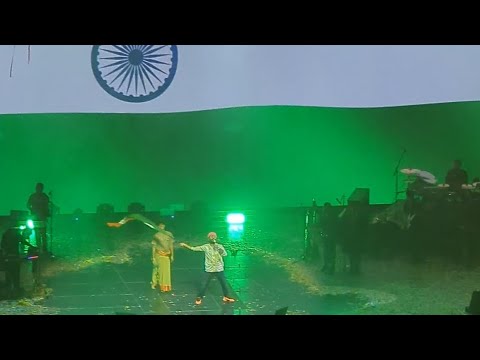 Arijit Singh Live Performance | Phir Mohabbat x Yeh Jo Des Hai Tera ...