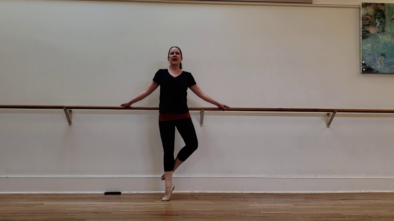 Ballet I: Pas de Bourree en dedans (dessus) - YouTube