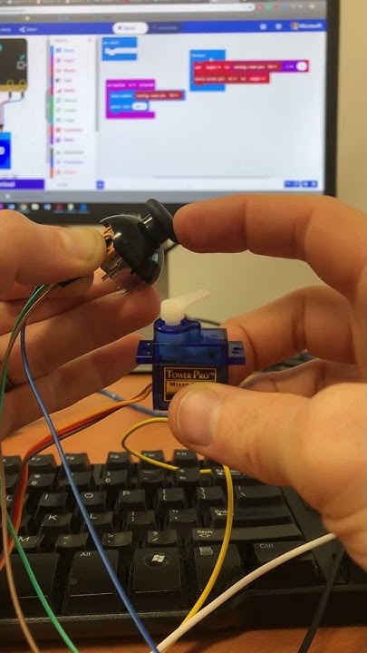Thumb Joystick Servo Controller using micro:bit - YouTube
