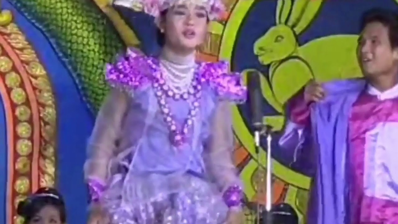 Swan Zarni dance - YouTube