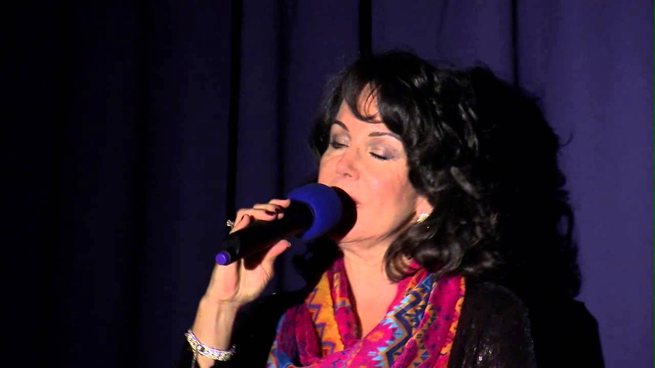 Top of the World Linda Roeder - YouTube