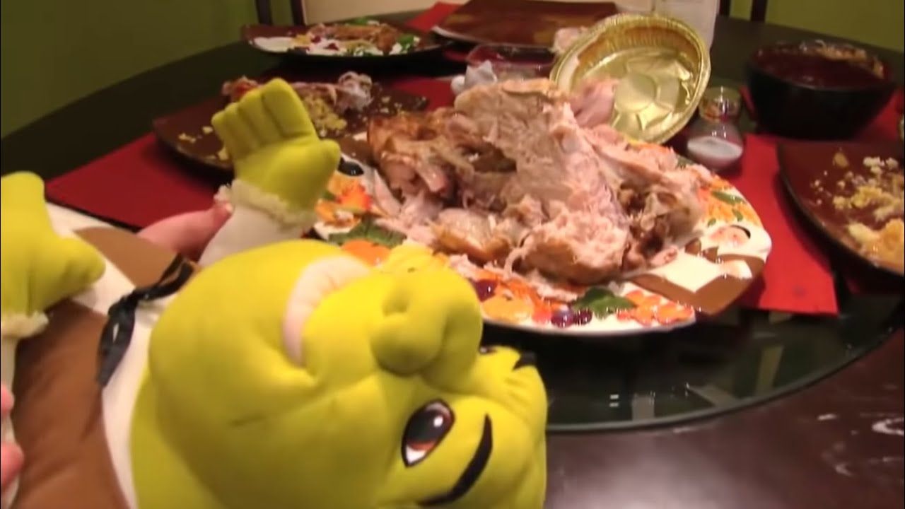 SHREK RUINS THANKSGIVING!!! - YouTube