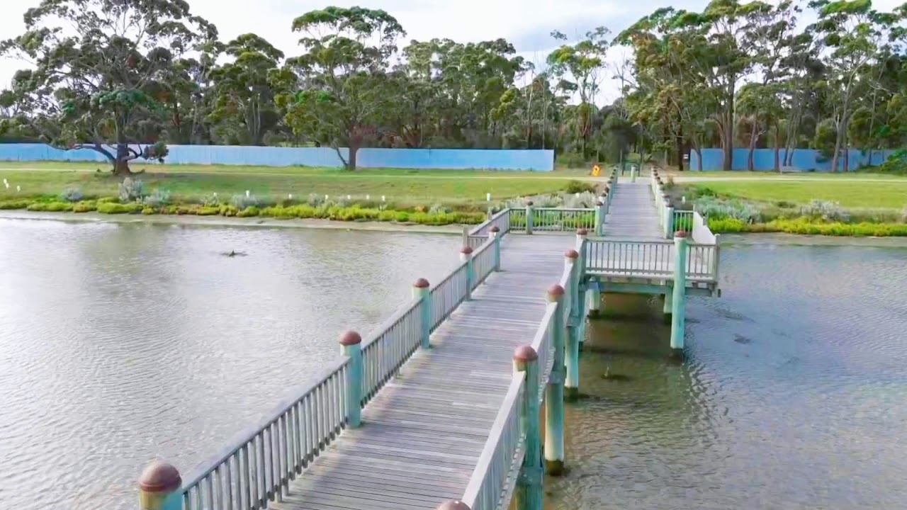 Laverton Creek Bridge - YouTube