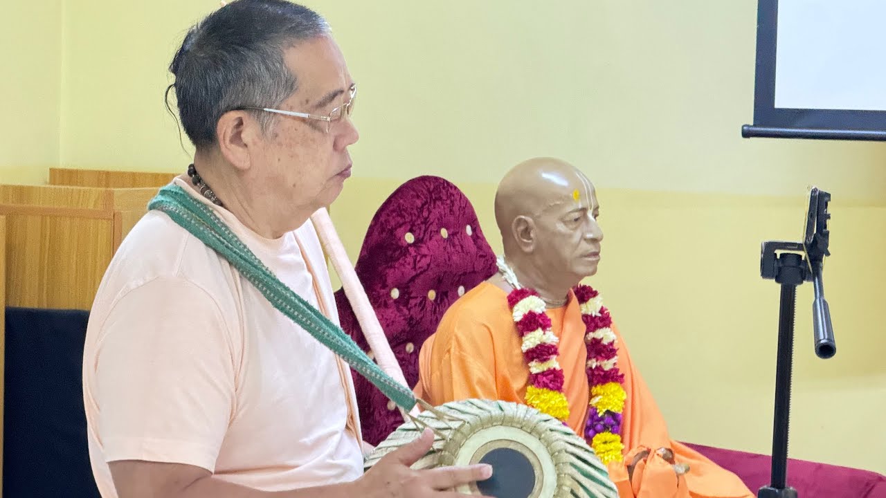 “Blessed Morning with HH Bhanu Swami Maharaj: A Divine Experience at ...