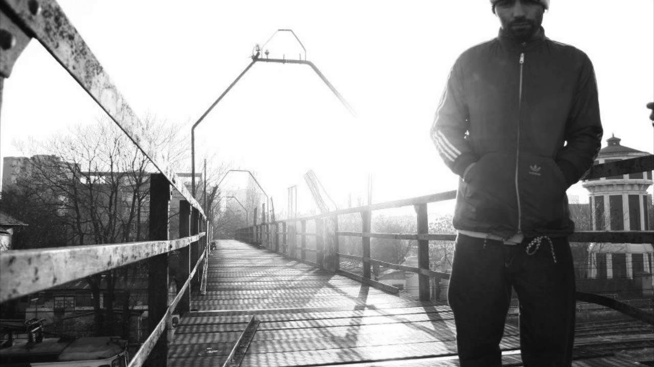 Flou Rege - Anima Mundi (Instrumental) - YouTube