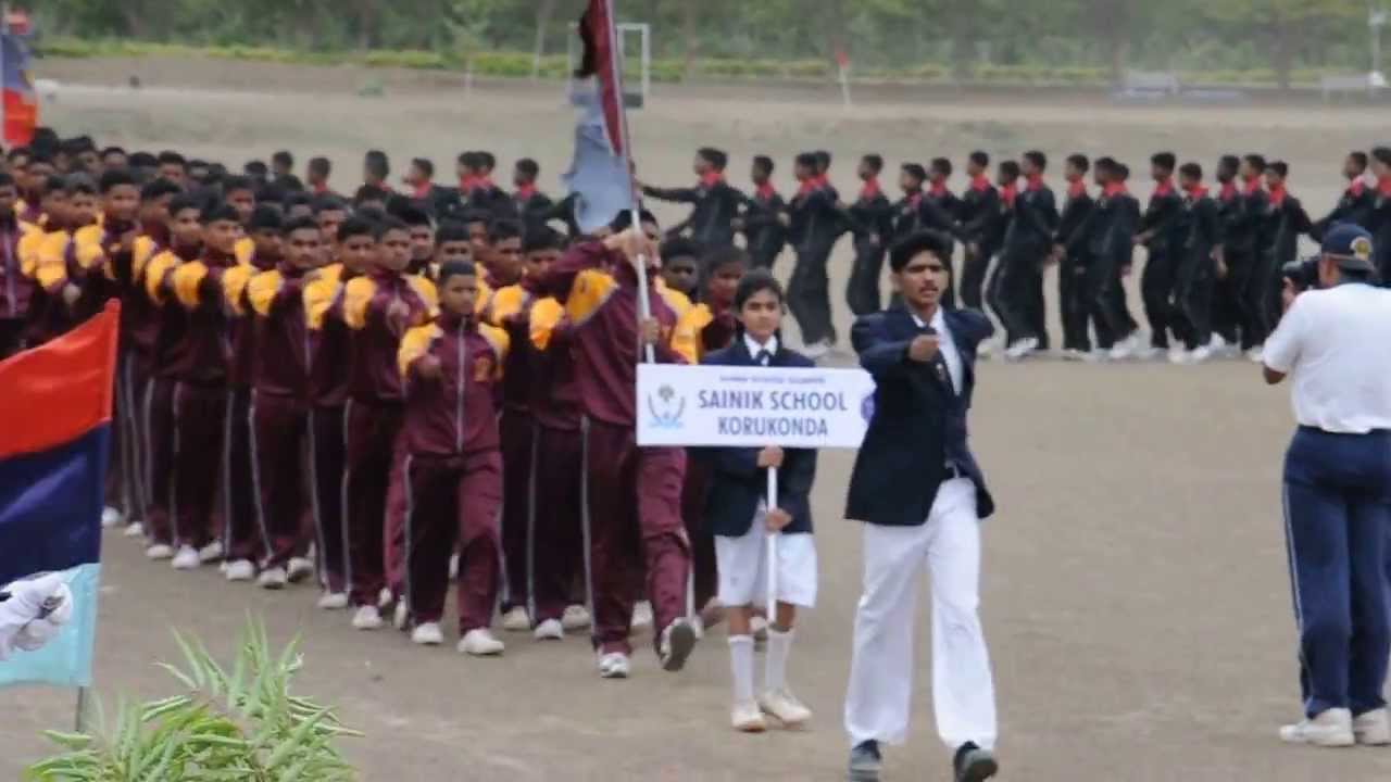 Sainik School Bijapur, South Zone, 24 June 2013, March Past 3 - YouTube