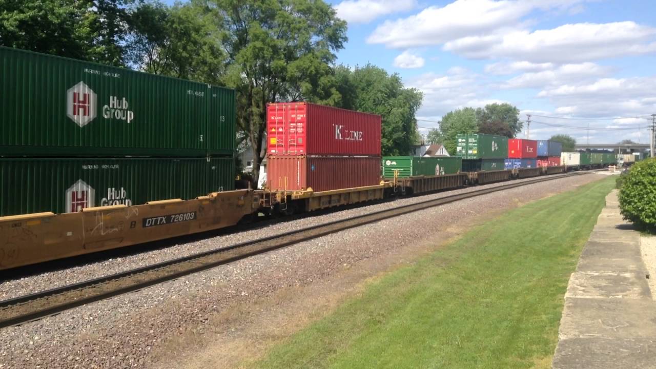 UP (5395) stack train - YouTube