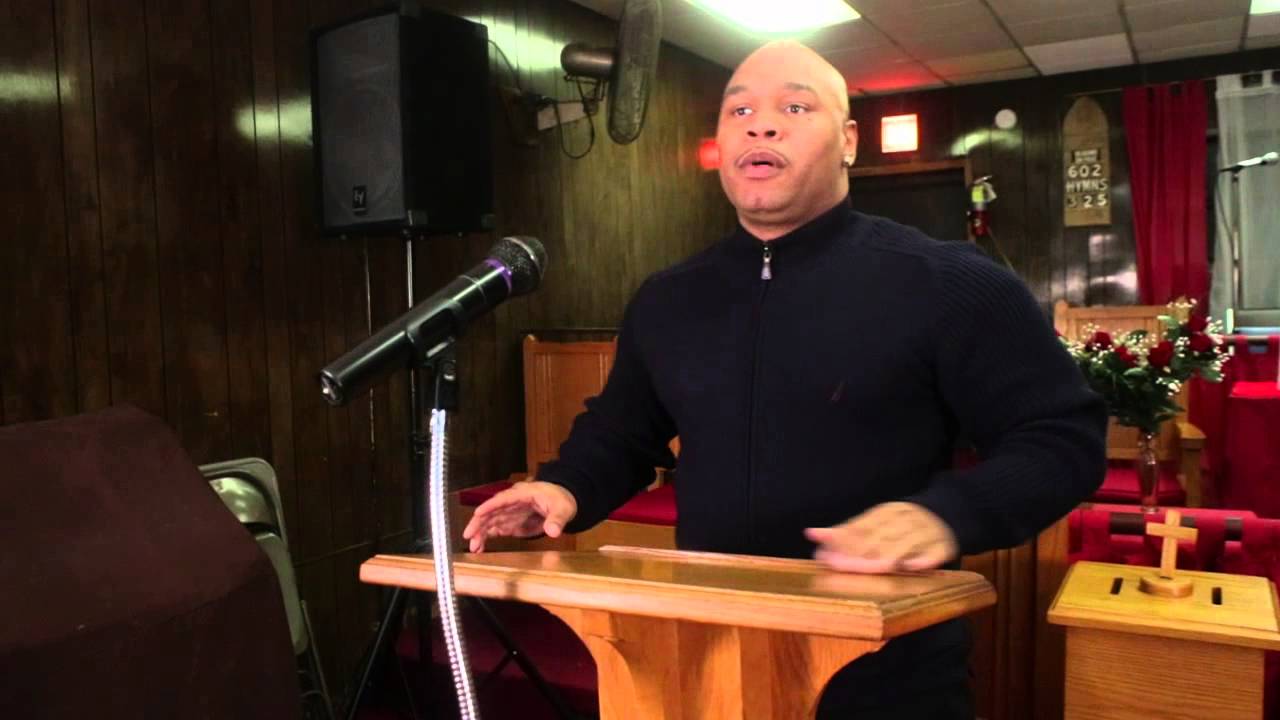 Tom Gist Angels Around Me - YouTube