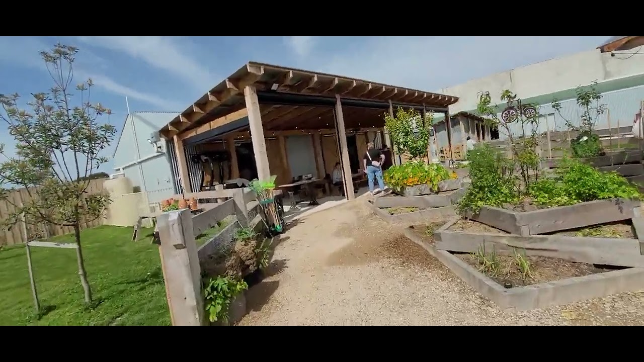 Kids by the Bay - Farm Kinder - Altona - Walk through. - YouTube