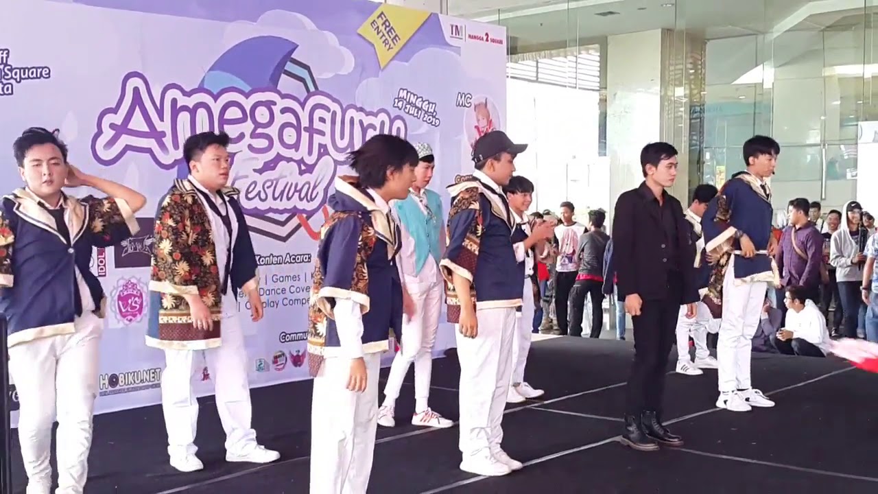IND48 _ Sakura no Hanabiratachi -Kelopak-kelopak Bunga Sakura- - YouTube