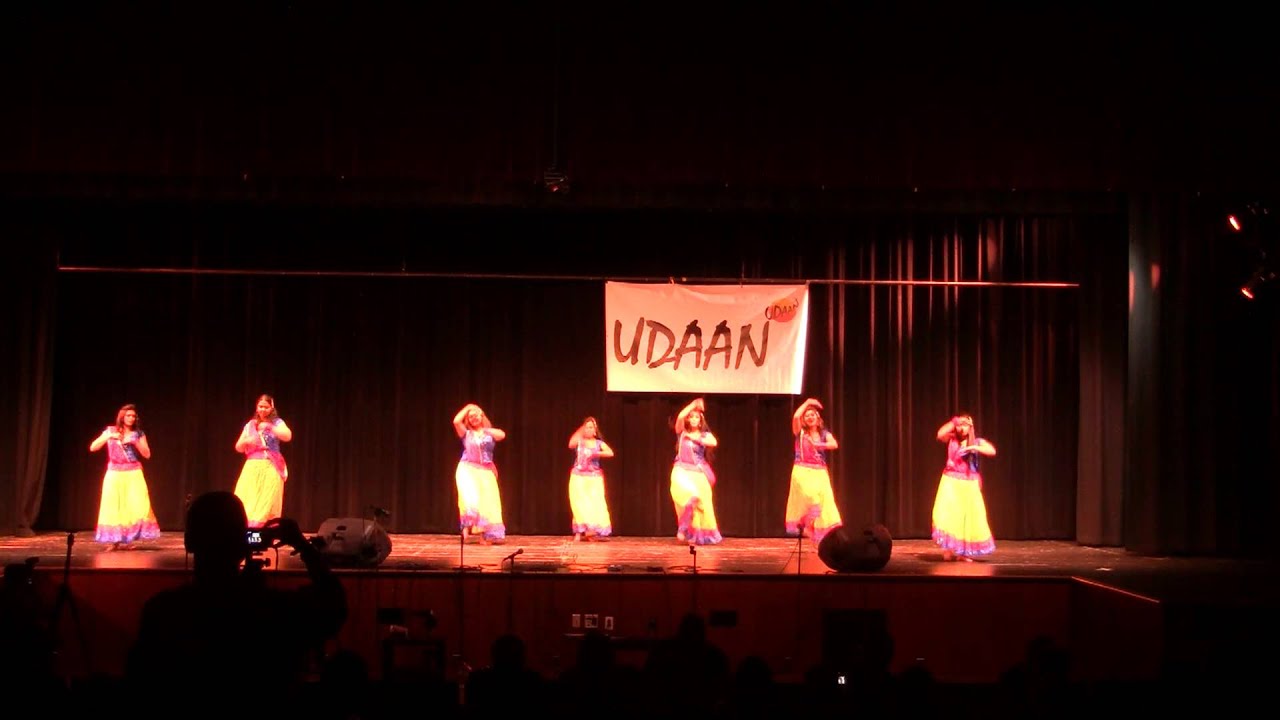 Ghagra Dance - YouTube