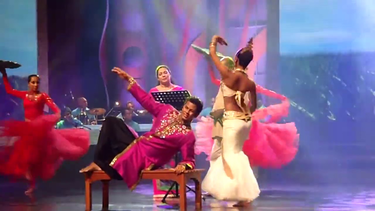 Neka Uyan Wathu Medin Amarasiri Peiris & Pradeepa Dharmadasa - YouTube