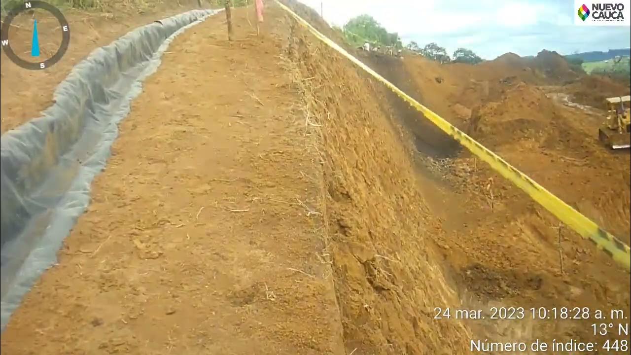 zanjas de coronación,, talud protegido (empradizacion) ,acopio de ...