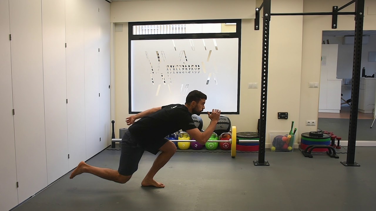 MEDIA SENTADILLA + CORREDOR 1 - YouTube