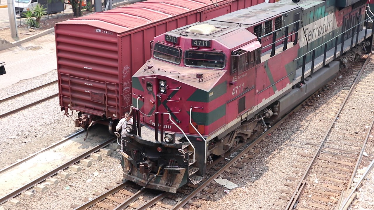 FERROSUR LLEGANDO AL VALLE DE MEXICO - YouTube