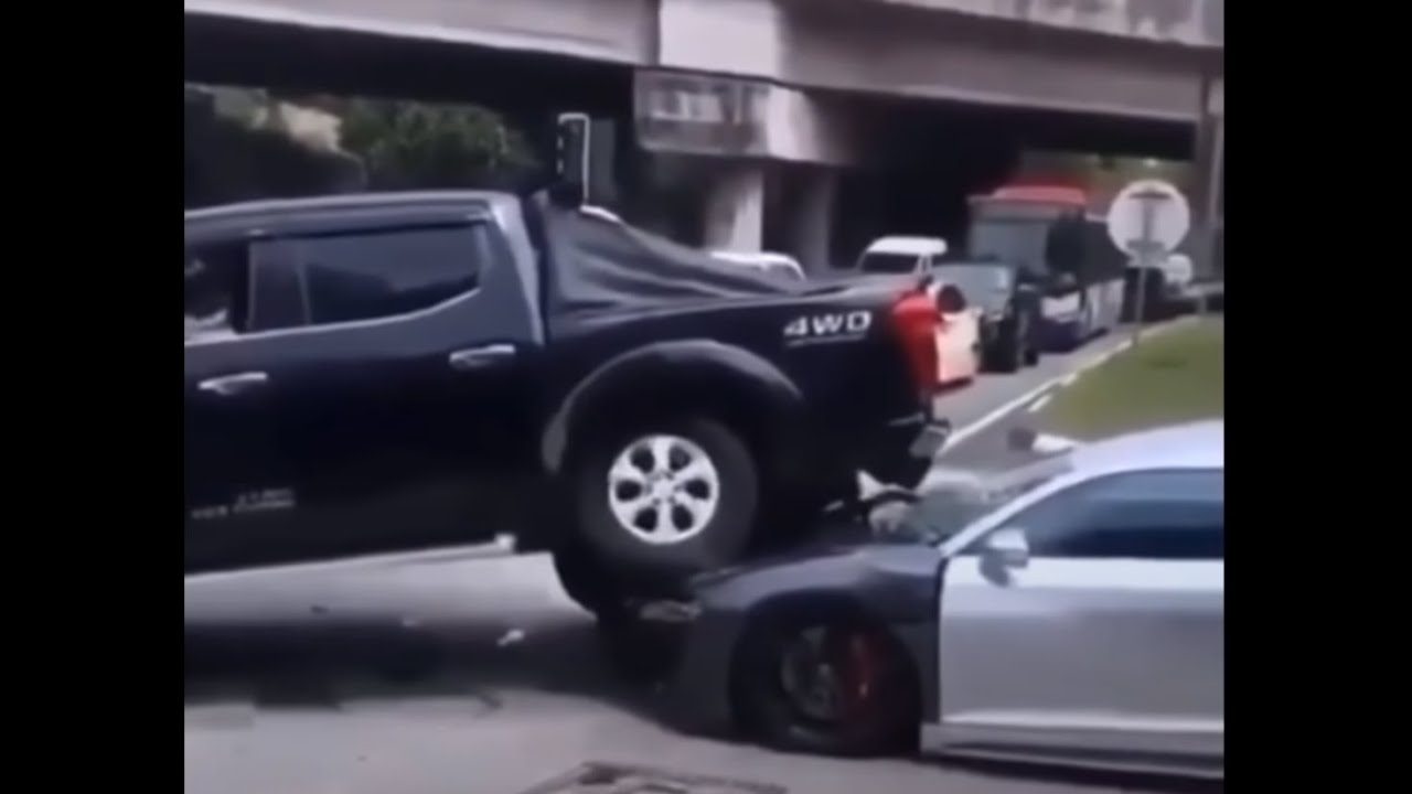 FailArmy Cars #3 Road Rage, Car Crashs and Crazy people! - YouTube