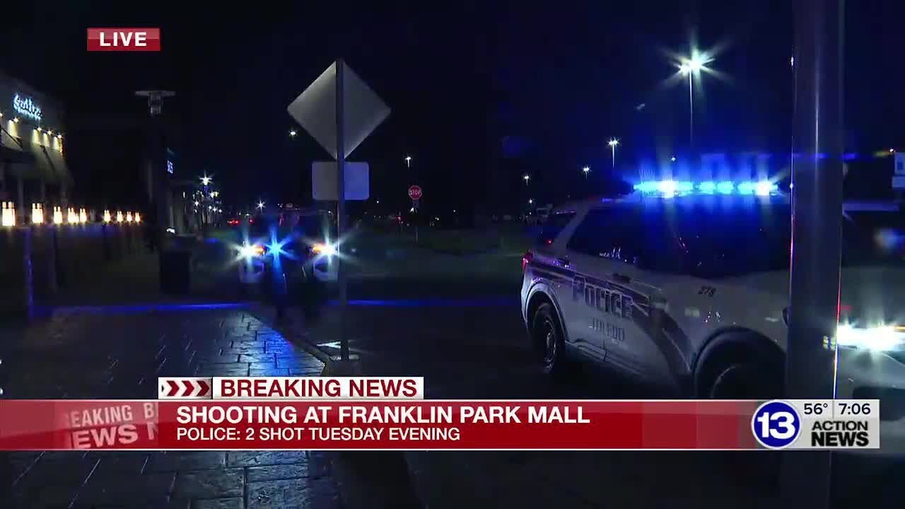 Two shot Tuesday evening at Franklin Park Mall - YouTube