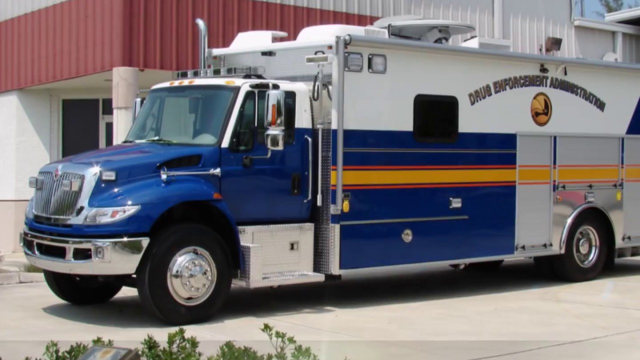 EVI custom 24-Ft. Crime Lab Mobile Command Vehicle - YouTube