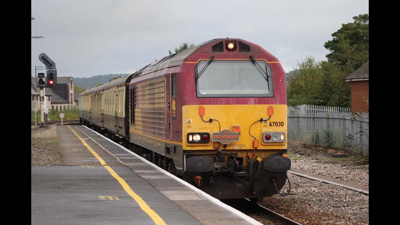 DBC Class 67030 passes through Newton Abbot & Dawlish working 1Z27 and ...