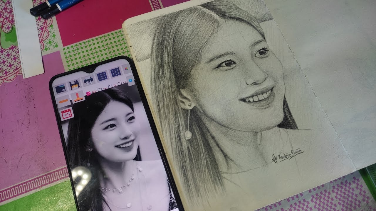 Freehand drawing using graphite pencils/ rendering techniques - YouTube