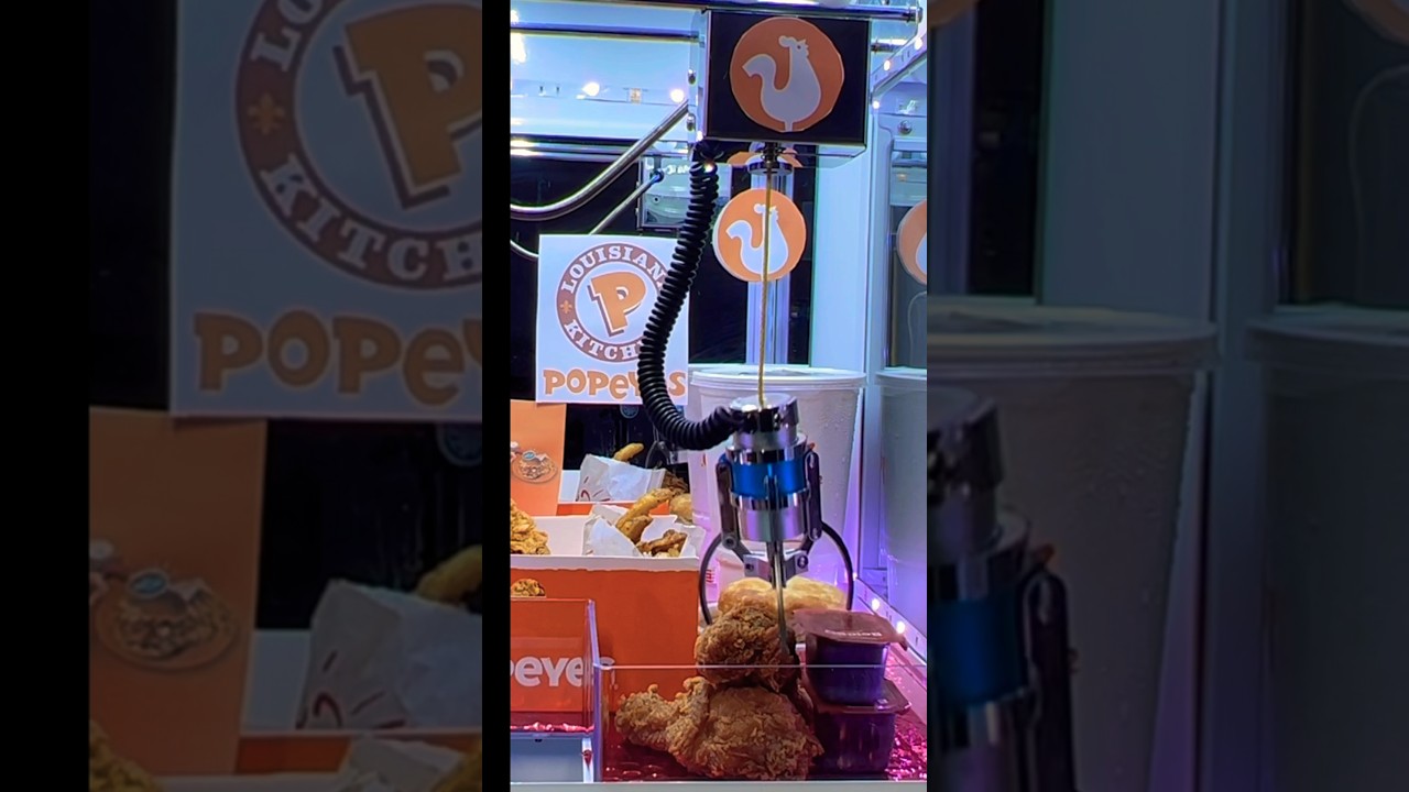 MINI CLAW MACHINE FILLED WITH POPEYES CHICKEN!! #youtubeshorts #shorts ...