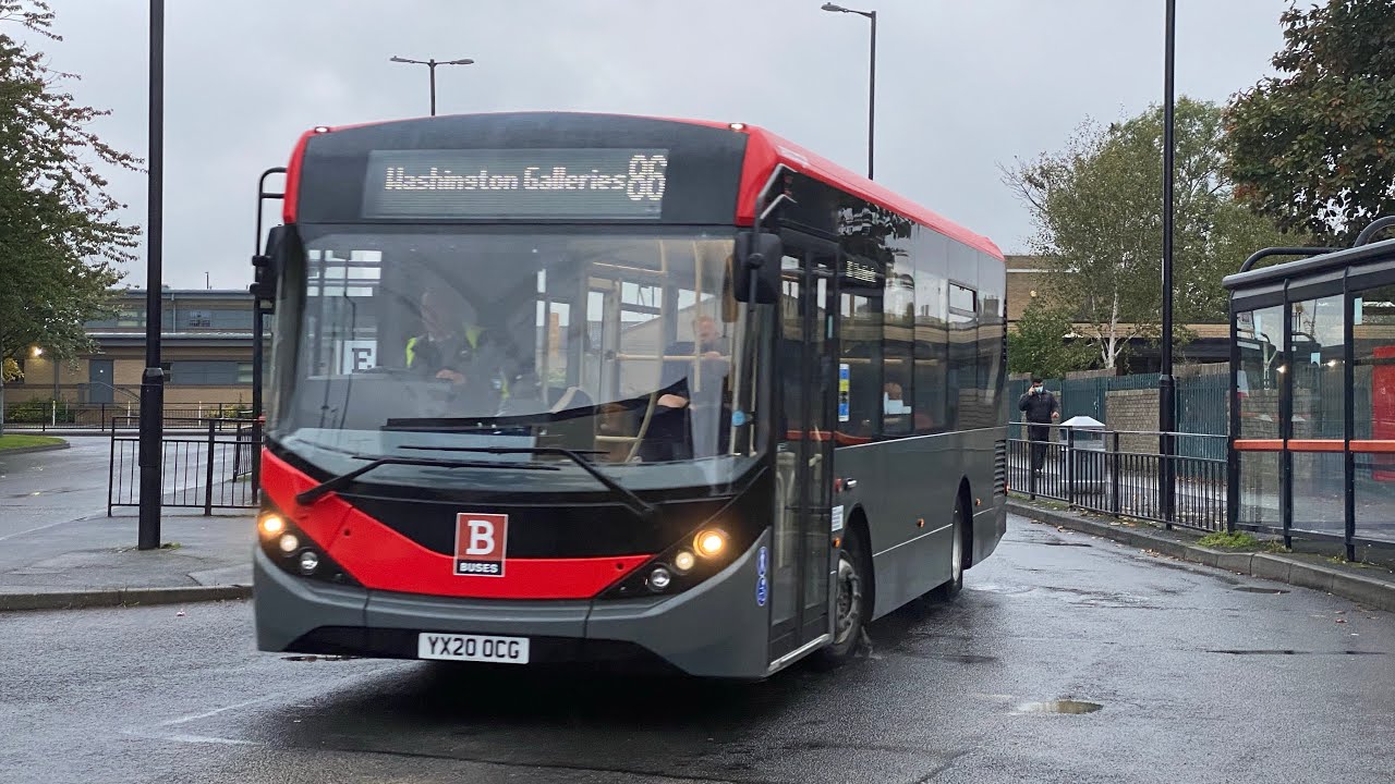 Gateshead Central Taxis E200MMC YX20 OCG On 85 To Concord - YouTube