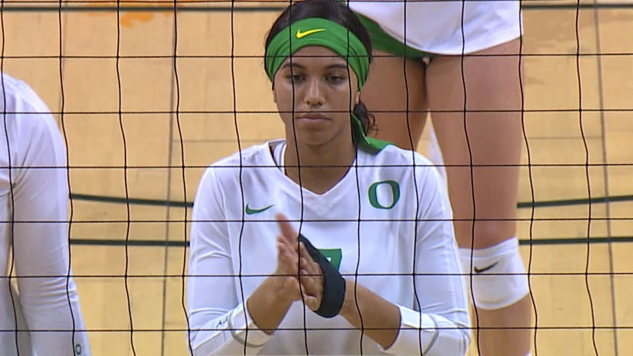 Recap: No. 15 Oregon women's volleyball powers past NMSU late, advances ...