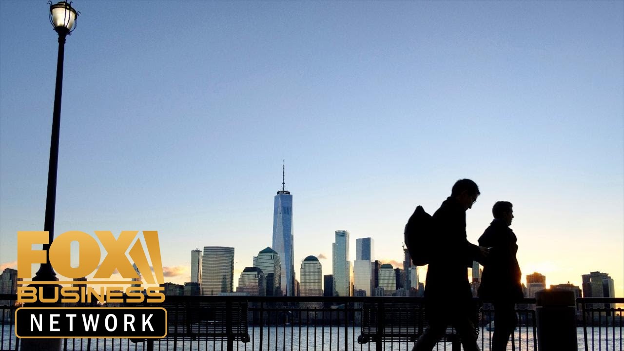 NYC signs on to Green New Deal: Varney - YouTube