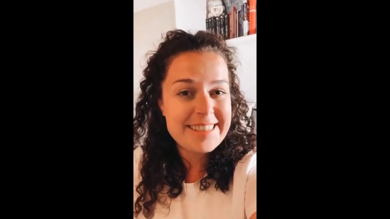 Dani Harmer talks about the new Tracey Beaker series - YouTube