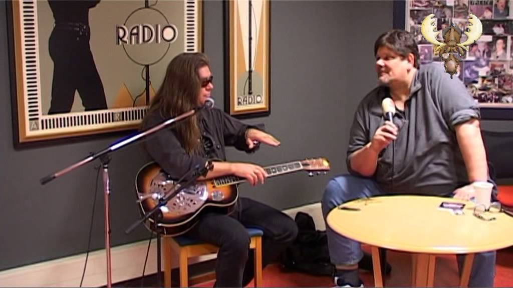 Michael Katon - Live - at Bluesmoose radio Interview and some acoustic ...