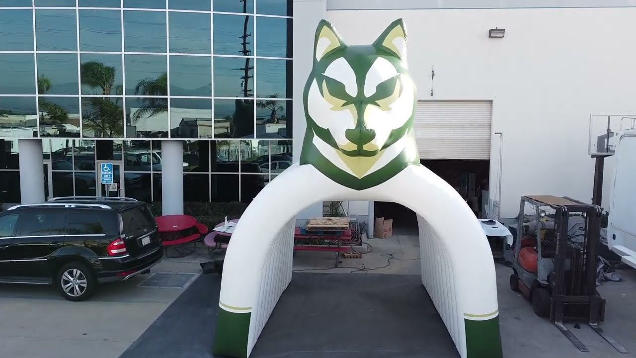 Huskies Inflatable Tunnel - YouTube