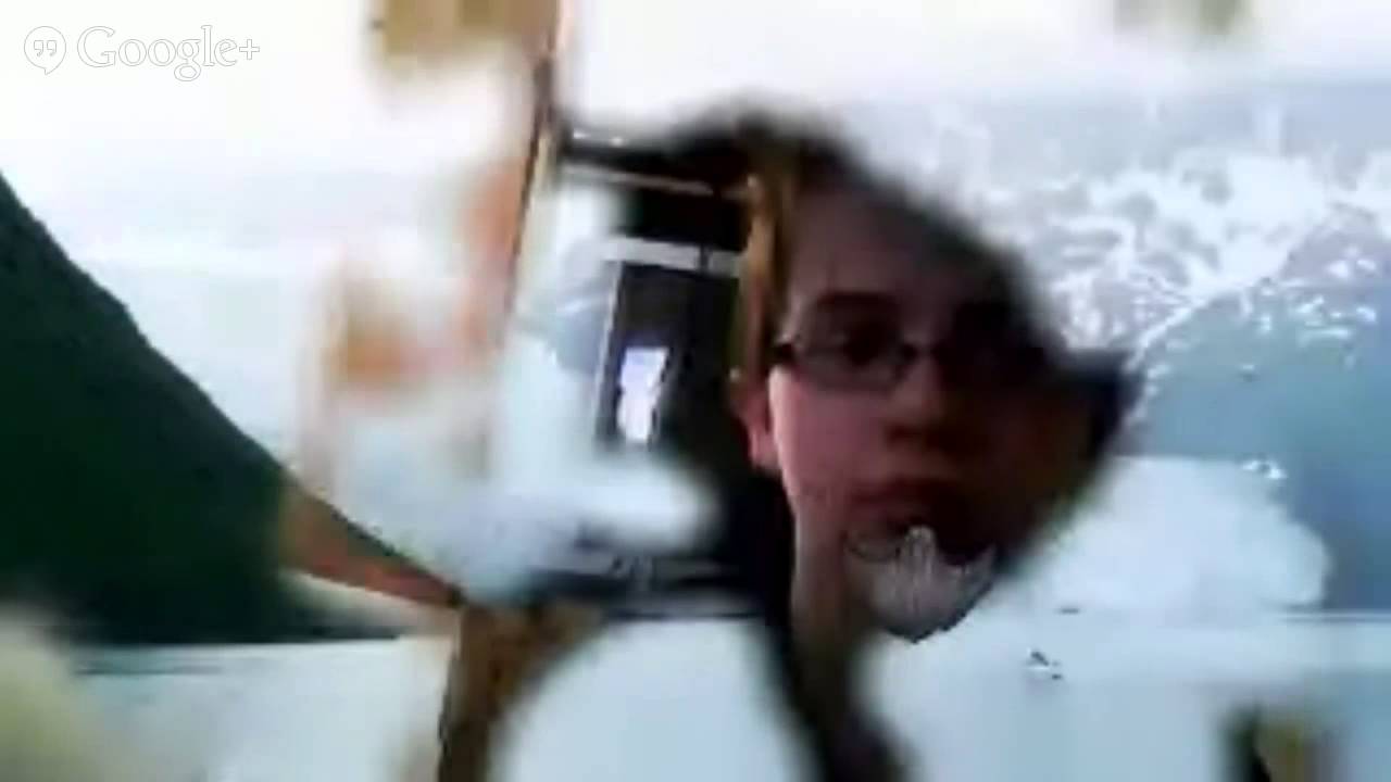 anyone know how to fix a circle ring scratch on xbox 360 disc - YouTube