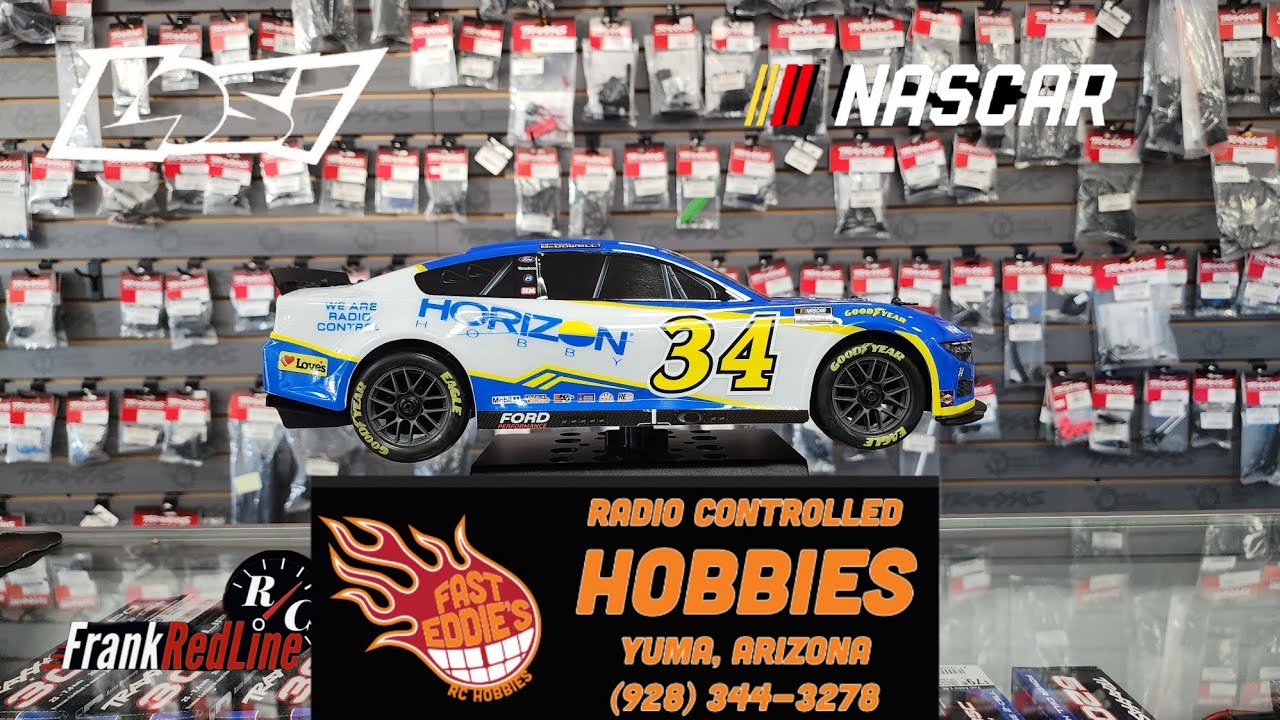 #losi #nascar #firstlook and size comparison - YouTube