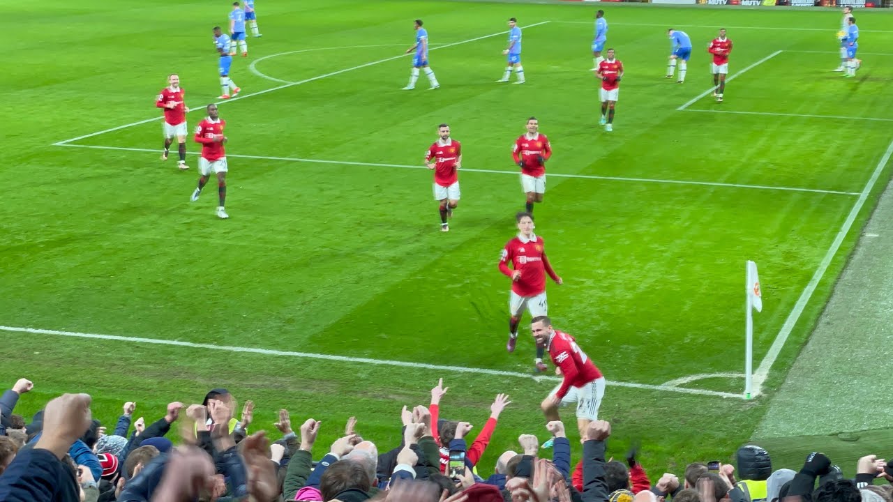 Luke Shaw Outstanding Goal 🔥 | Manchester United Vs Bournemouth | 3-0 ...