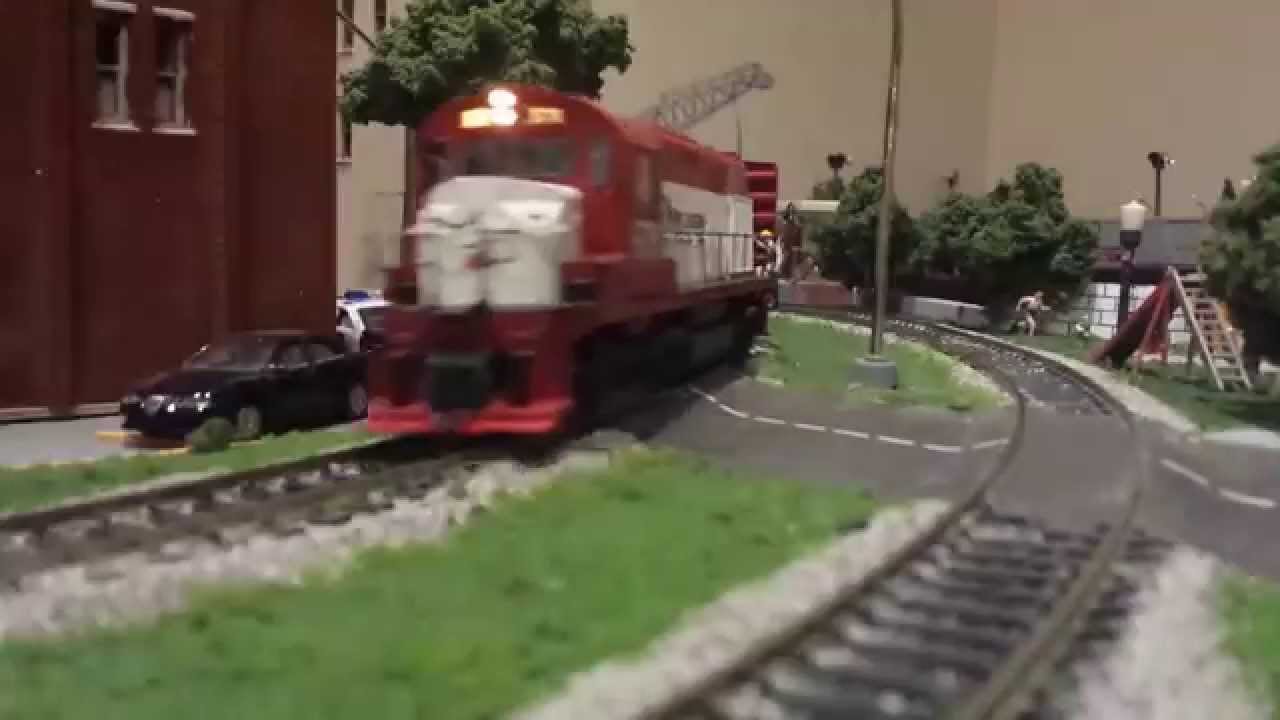 Alco RS-27 Ex-Union Pacific - YouTube