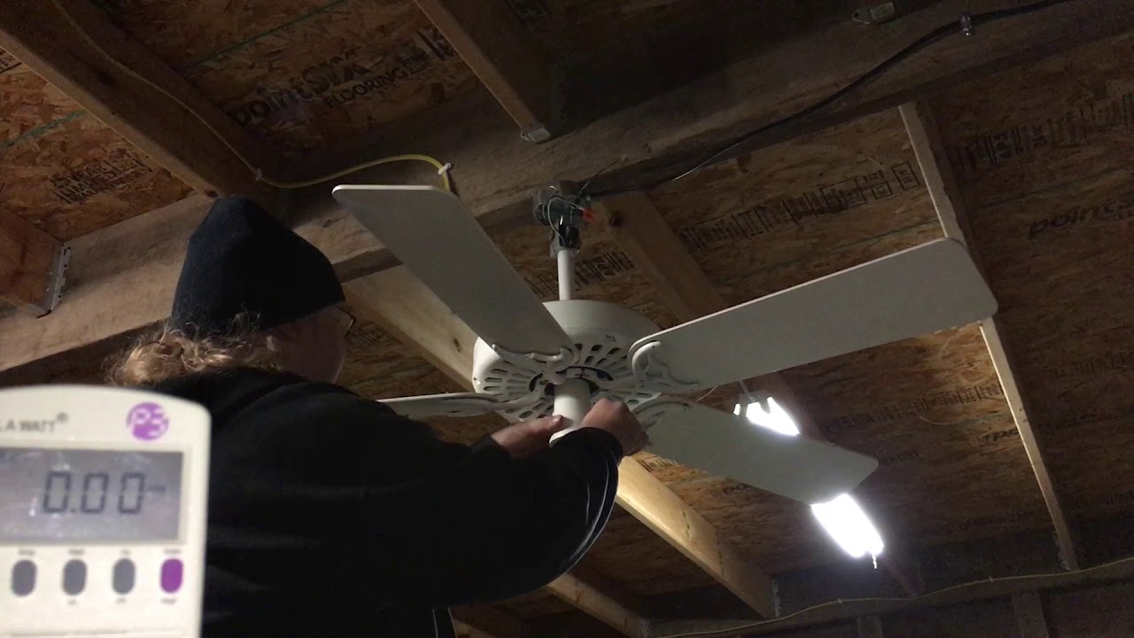 White five blade Hunter Original ceiling fan - YouTube