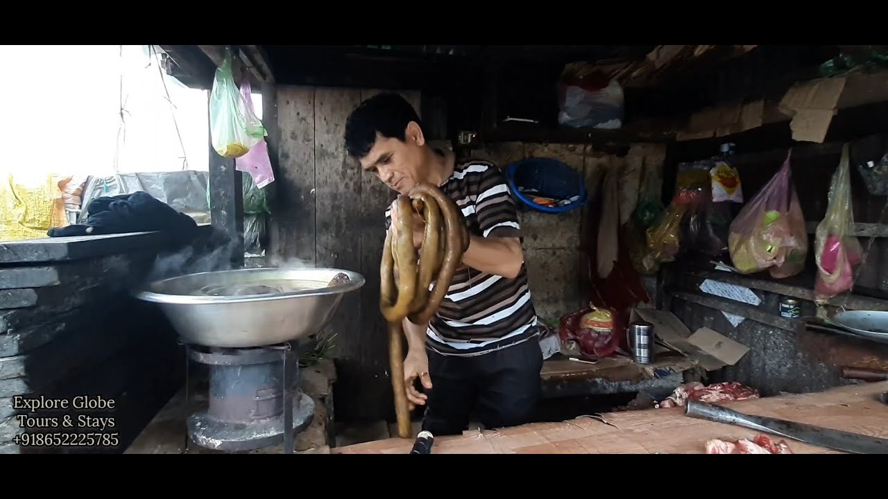 Dou-Snam, A Unique Khasi Food Dish of Meghalaya, India. - YouTube