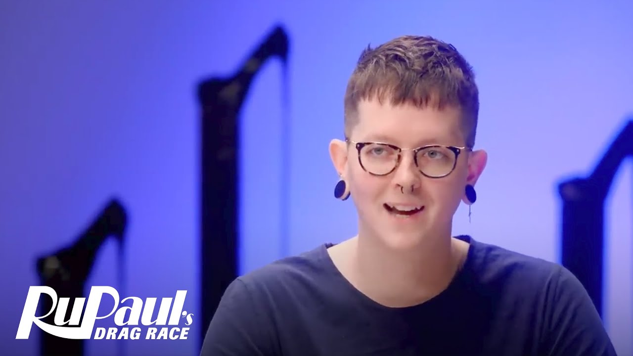 Whatcha Packin’: Aiden Zhane | S12 E6 | RuPaul’s Drag Race - YouTube