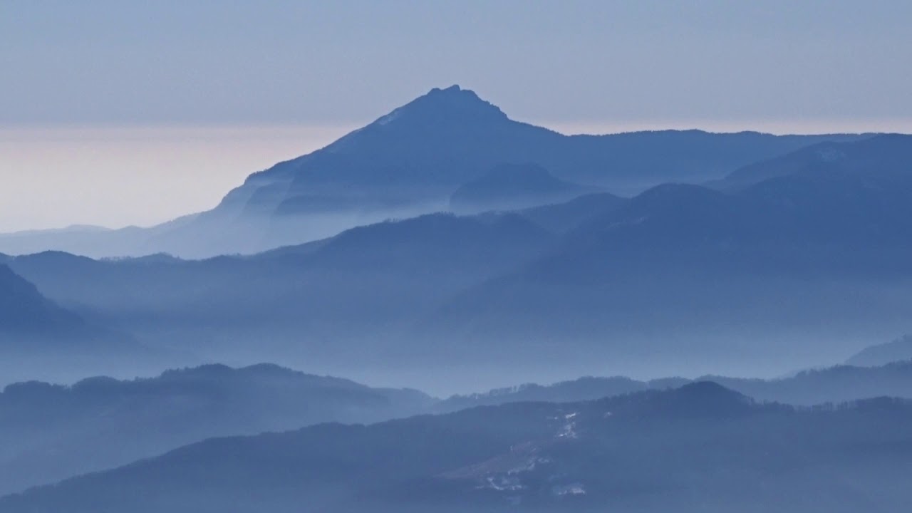 FILMARE DE PE VF.SURU 2283m.MUNTII FAGARAS. - YouTube