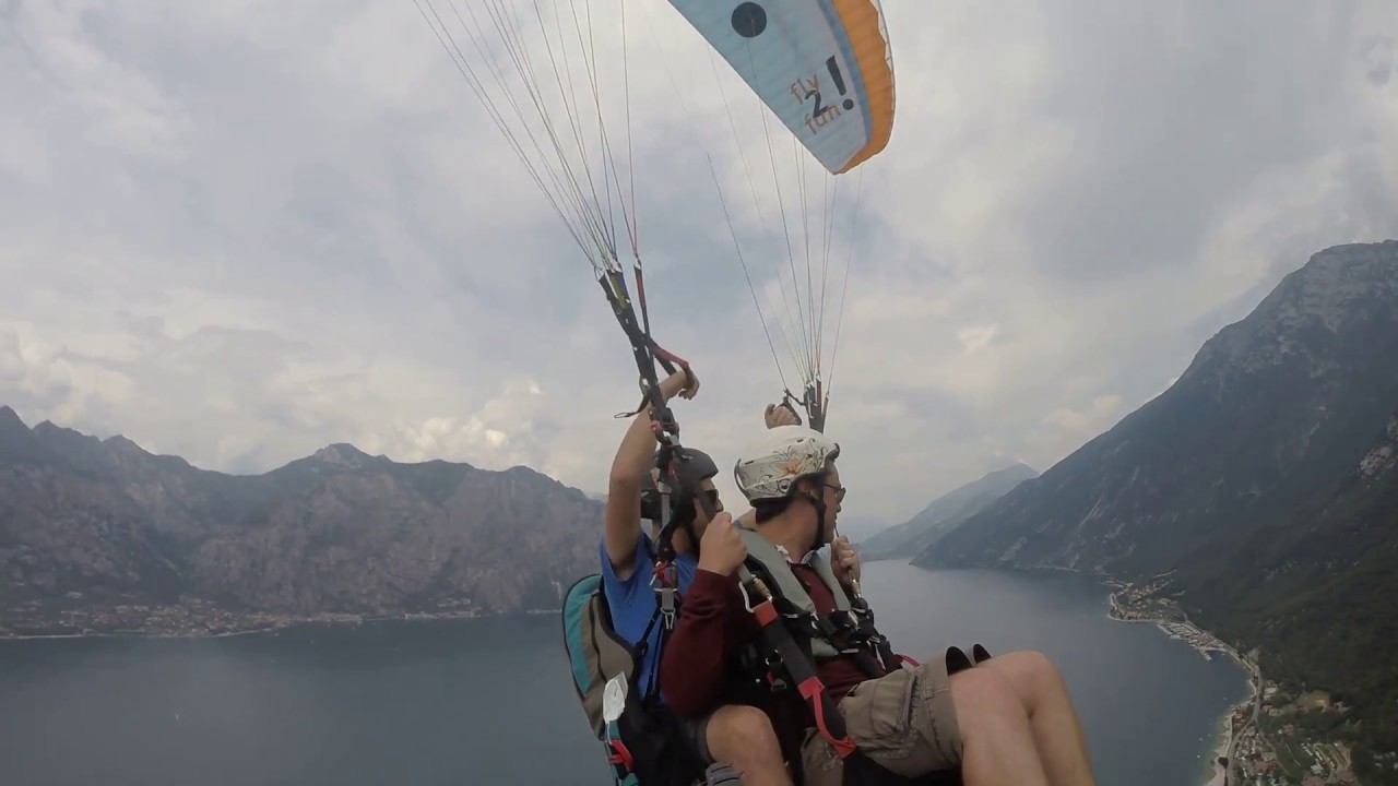 simon paragliding tricks - YouTube