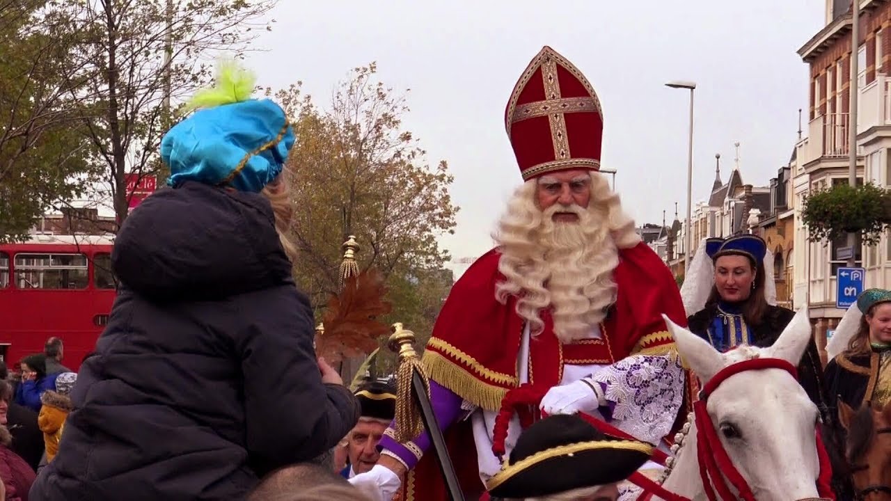 Verslag Sinterklaas optocht in Den Haag - YouTube